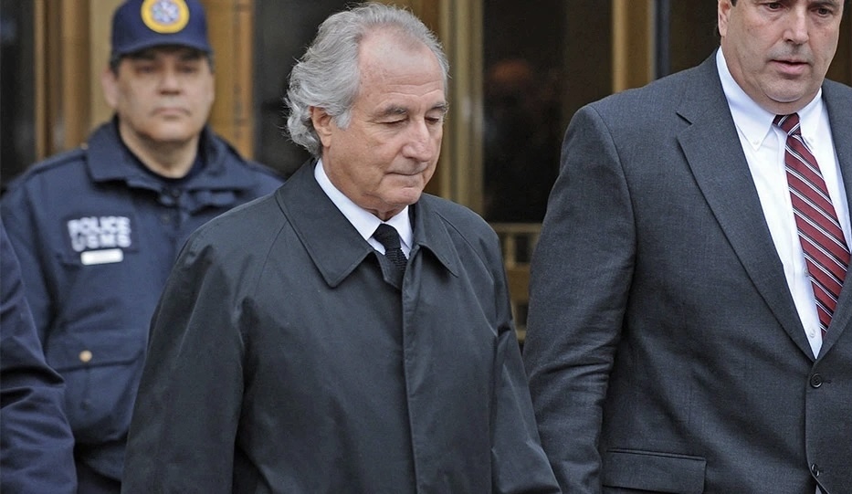 Παγκοσμιο σοκ: Βρήκαν νεκρή την αδερφή του κορυφαιου απατεώνα με τις ...
