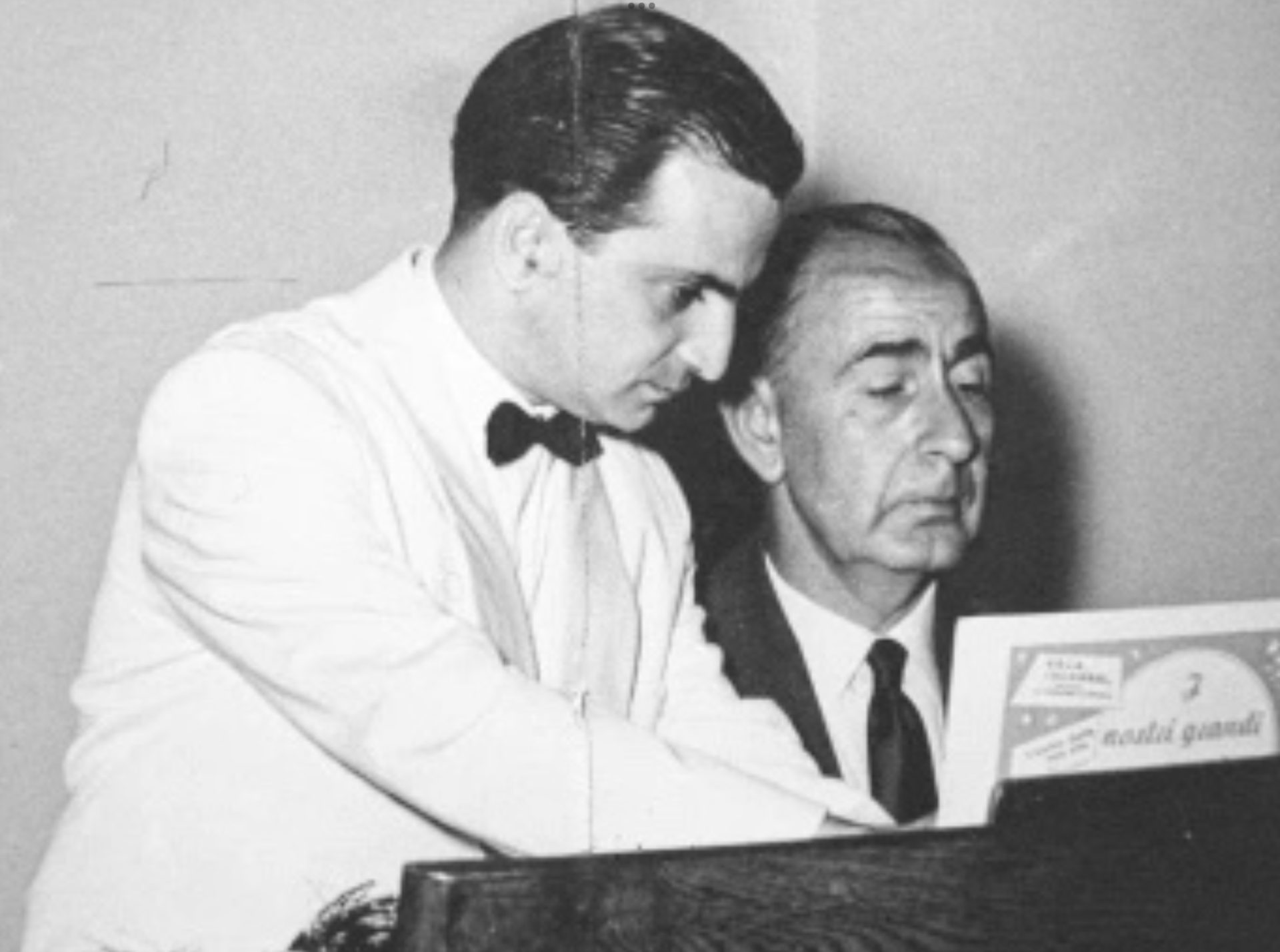 1945-1950: Τραγούδια της φυγής και του ονείρου