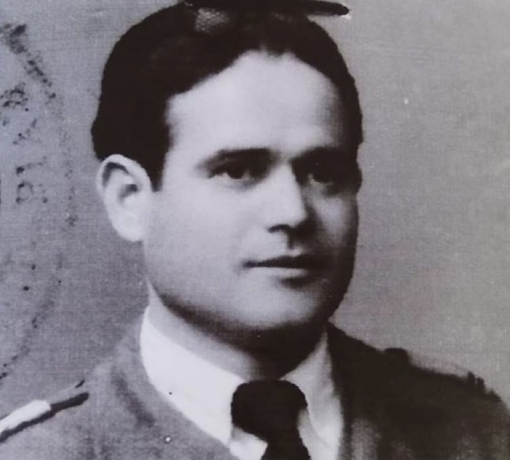Γράμμος 1949: Οταν πιλότος της Ελληνικής Βασιλικής Αεροπορίας (ΕΒΑ ...